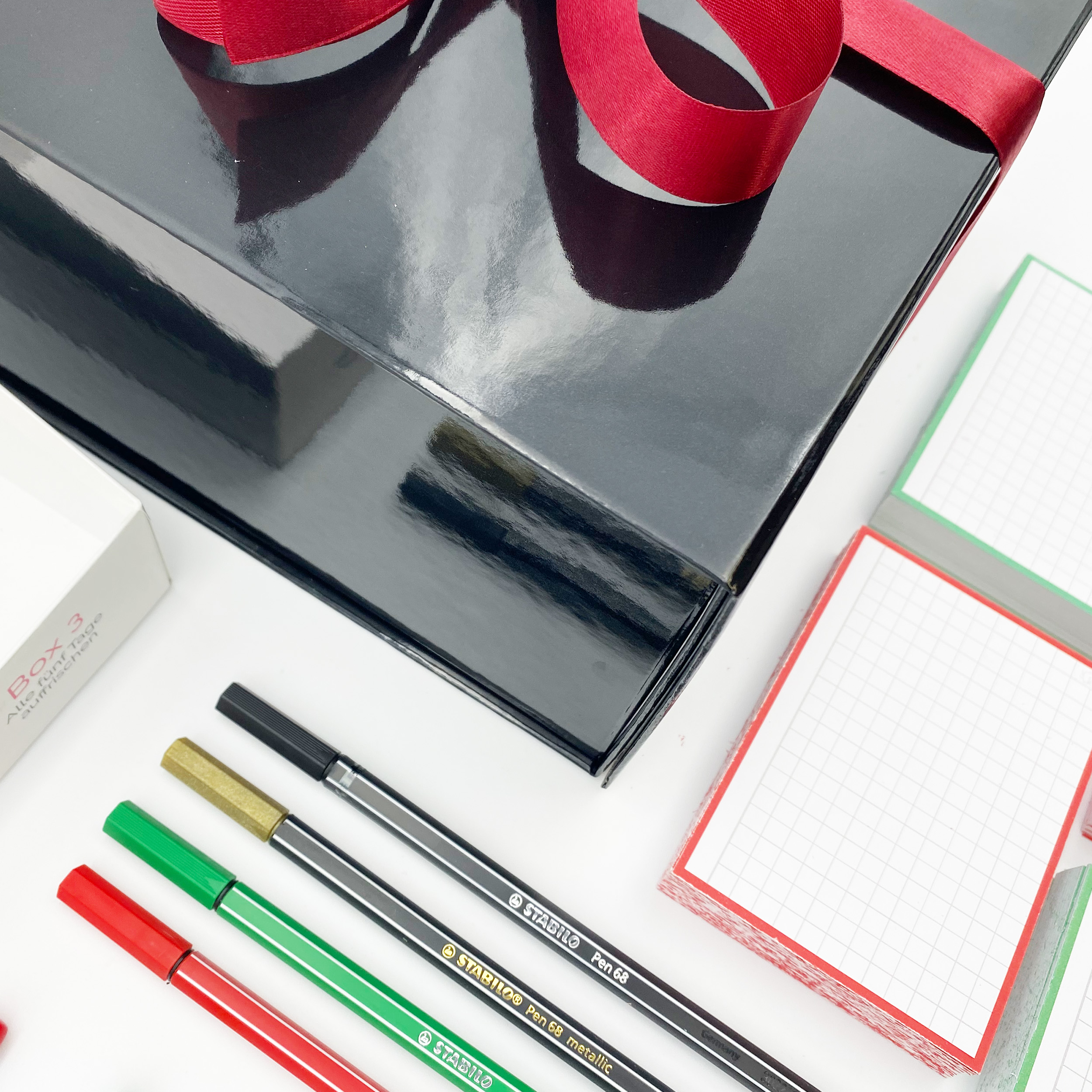 Gevulde cadeaubox voor studenten en scholieren